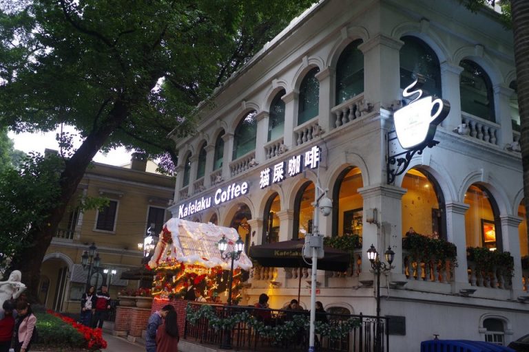 Shamian Island Travel Guide: What to See, Eat, and Do in Guangzhou’s ...