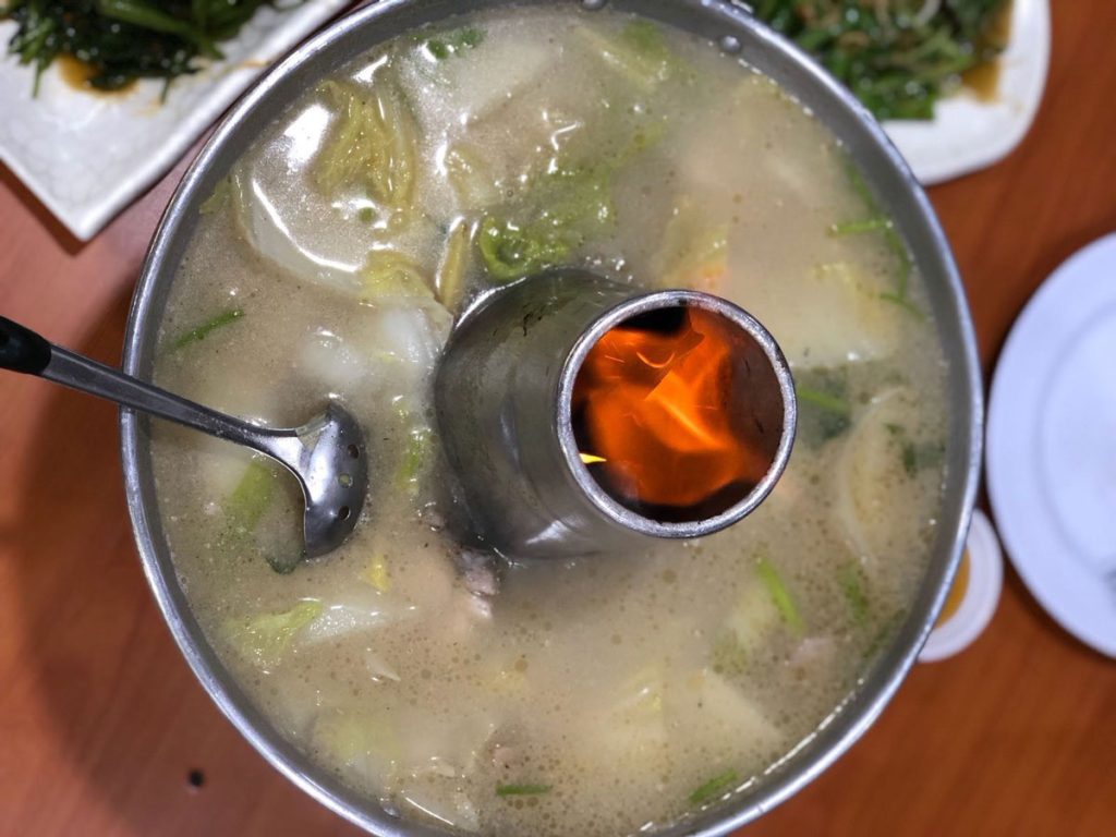 Hualong Fishhead Steamboat @ Ang Mo Kio Avenue 3