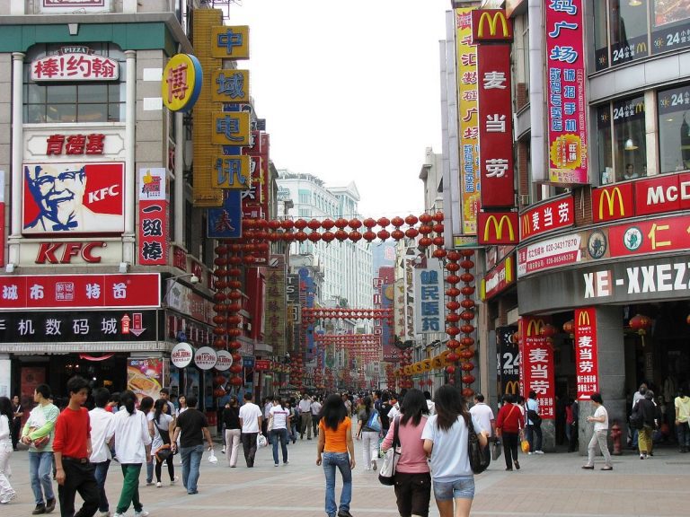 Guangzhou Shopping Guide 2026: Top Markets, Malls, and Hidden Gems