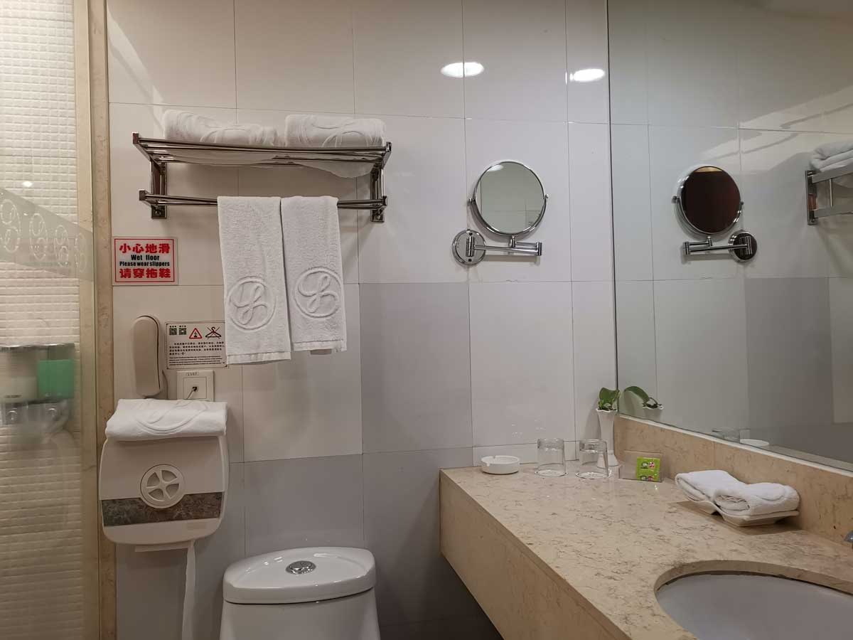 Happy Hotel Shantou Review: A Cheap & Reasonable Stay In Shantou