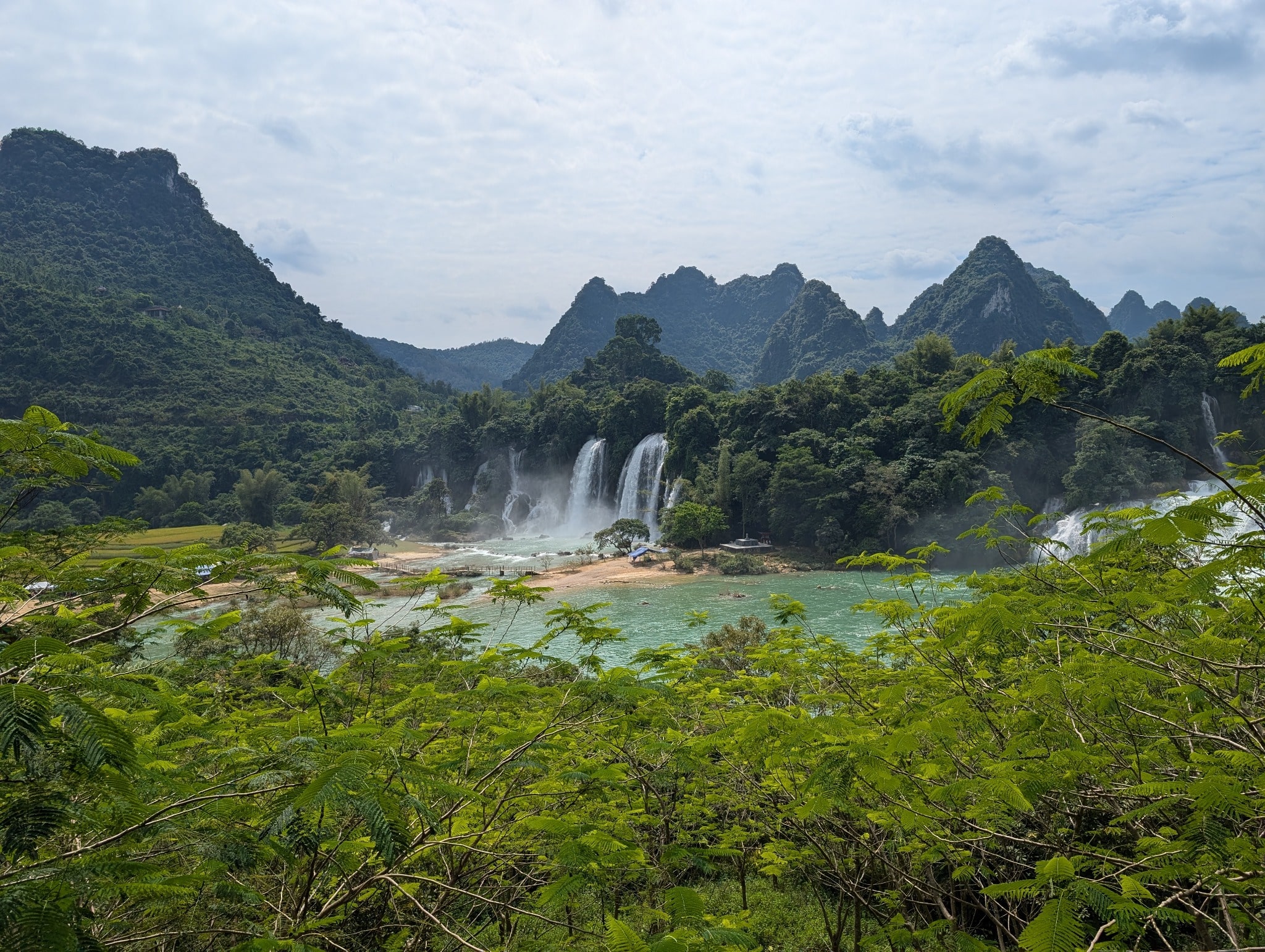 Exploring Detian Waterfall in Guangxi, China