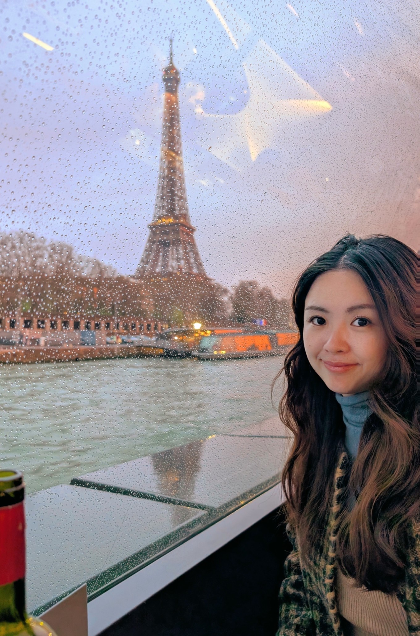 Bateaux Parisiens River Cruise Review 2026: Rainy Yet Romantic Evening